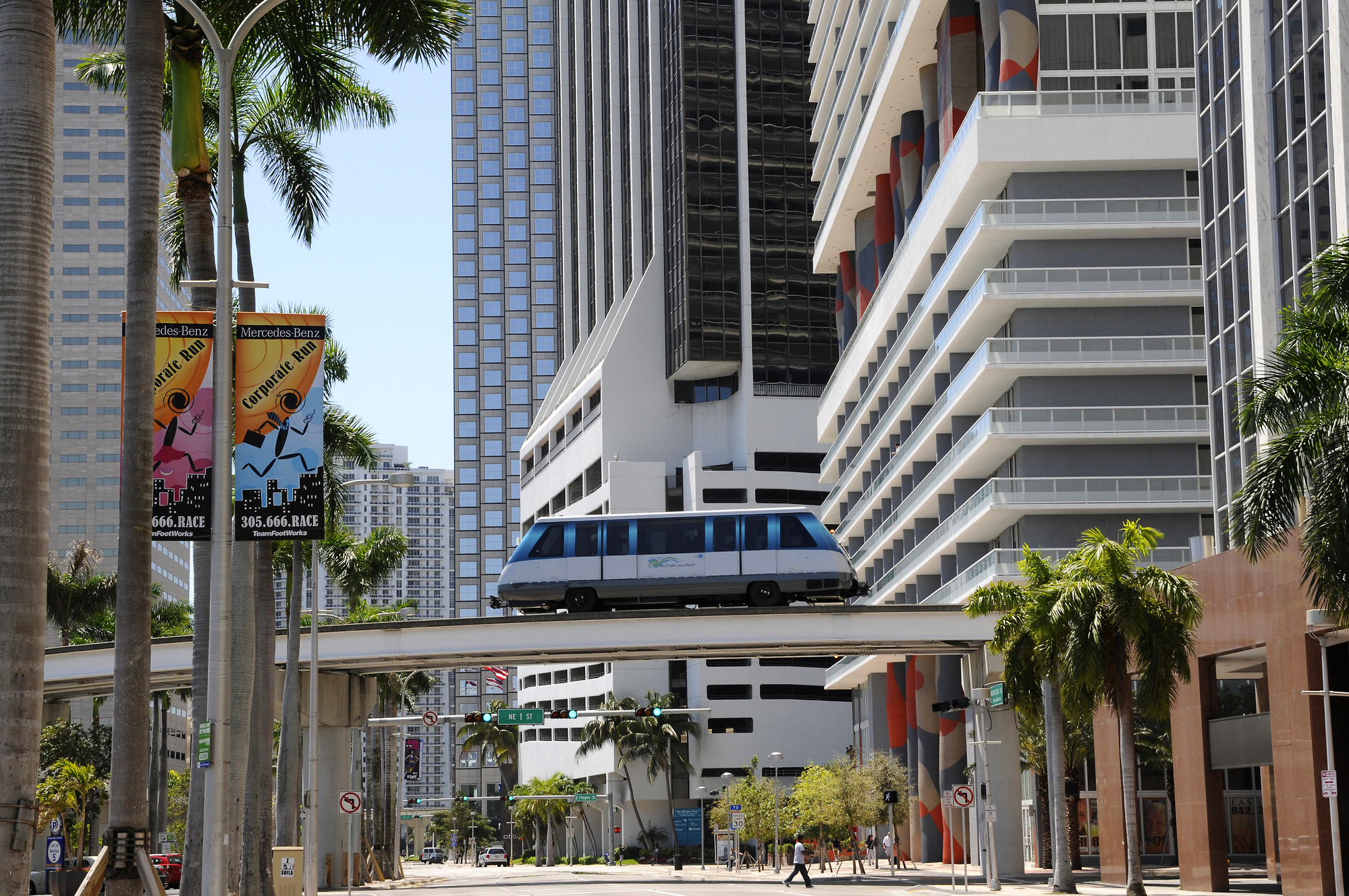 Downtown Miami - Miami-Dade Metromover | Miami | Pictures | United ...