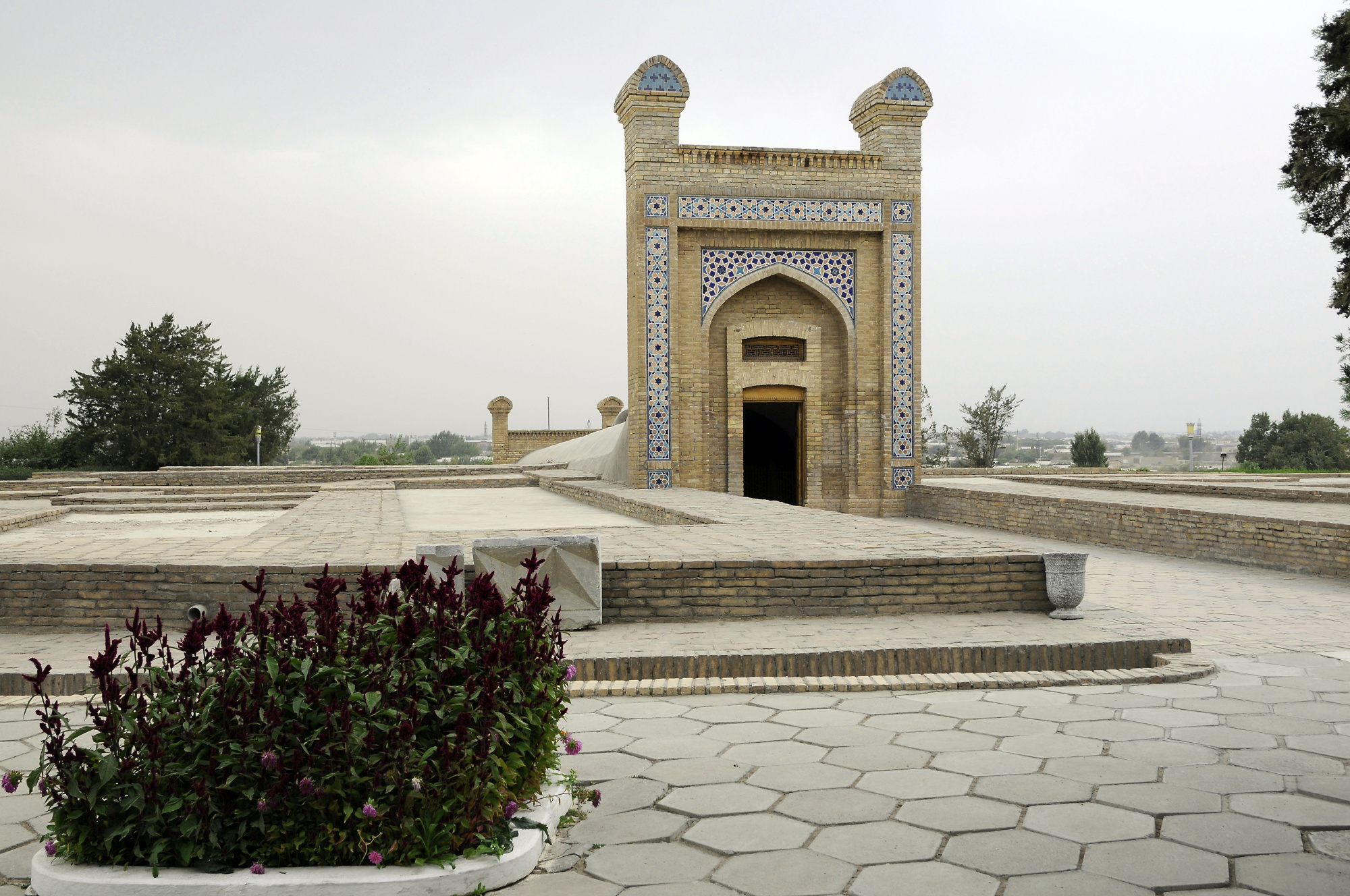 Ulugh Beg Observatory (4) | Samarkand | Pictures | Uzbekistan in Global ...